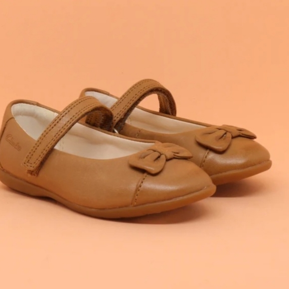 Clarks | Shoes | New Clarks First Shoes Baby Girl Tan Leather Mary Jane ...